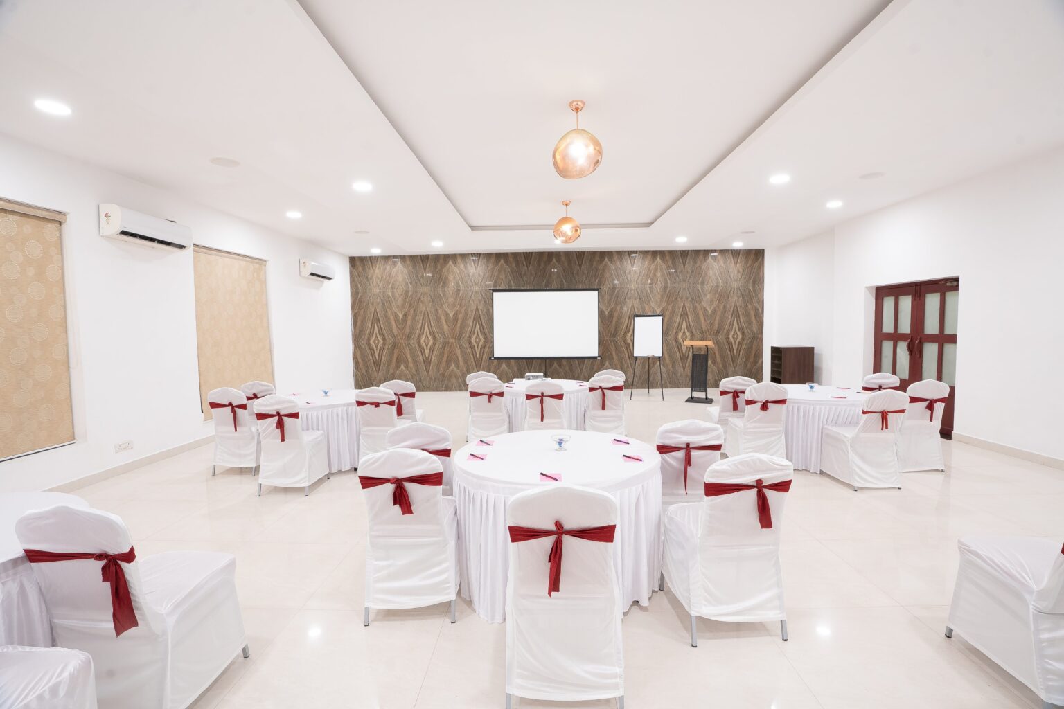 Banquet Halls | Shelter Beach Resort